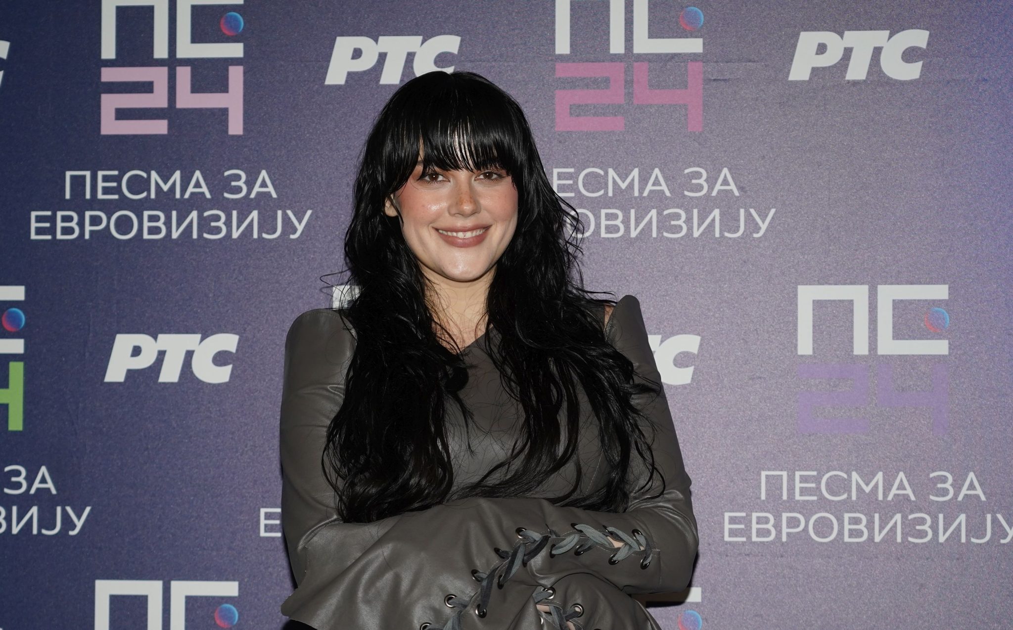 Teya Dora među favoritima: Fanovi Eurosonga zaluđeni njenom pesmom ...