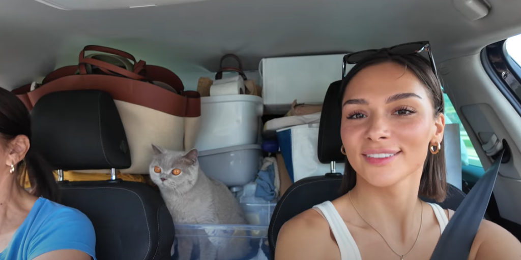 Anja Bla prodala auto koji je dobila od Bake i otišla iz Srbije IDJ TV