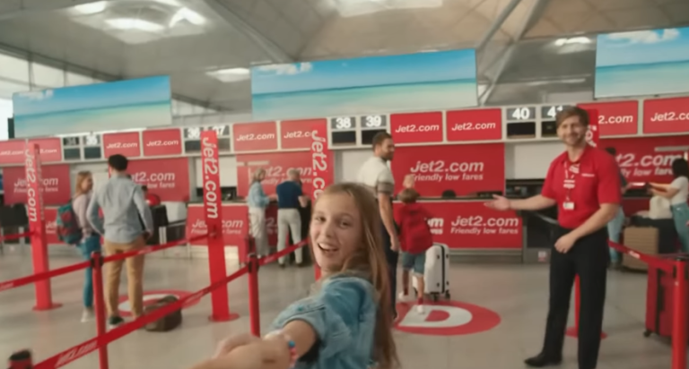 Kako je reklama za Jet2 holiday proslavila pesmu Hold my hand IDJ TV